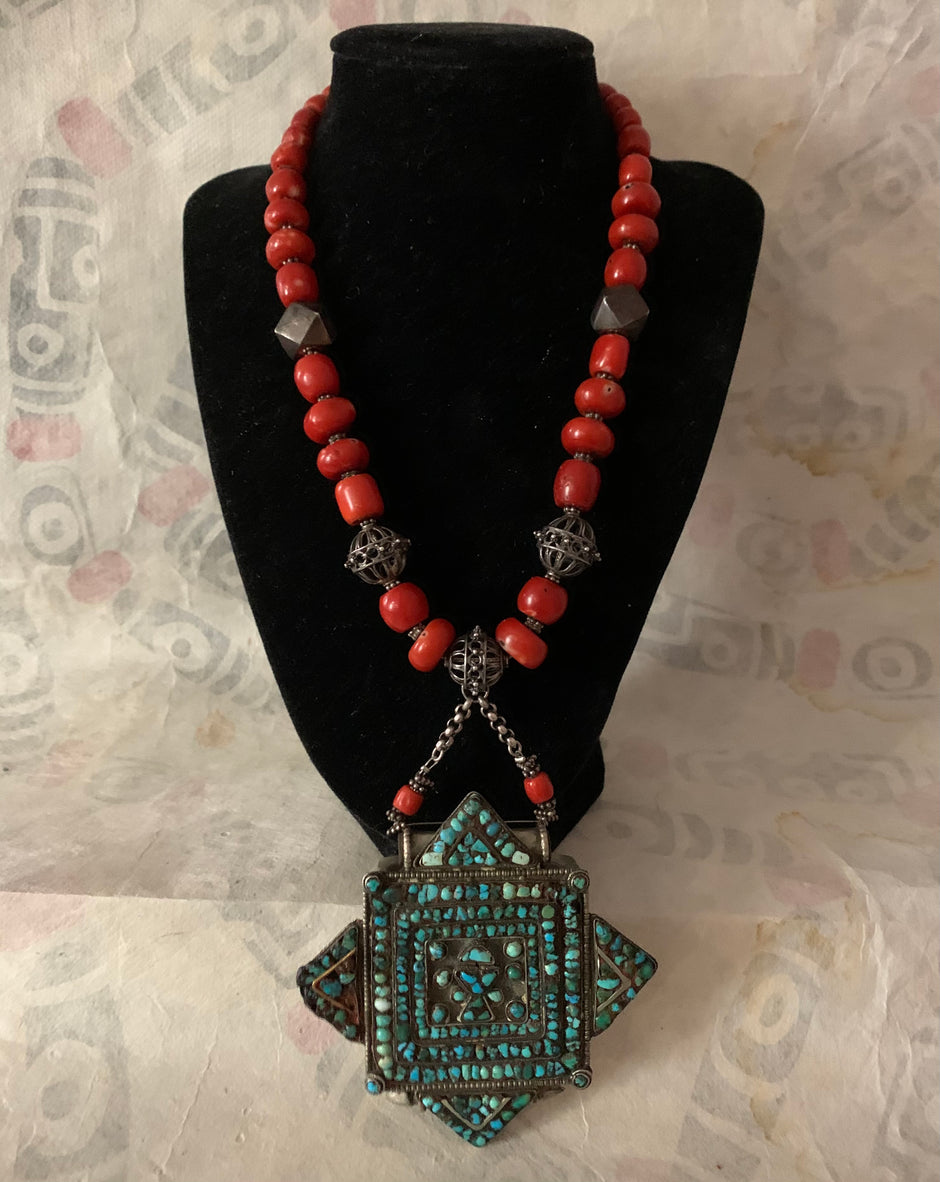 Tibetan ghau – Tibetan Keepsakes